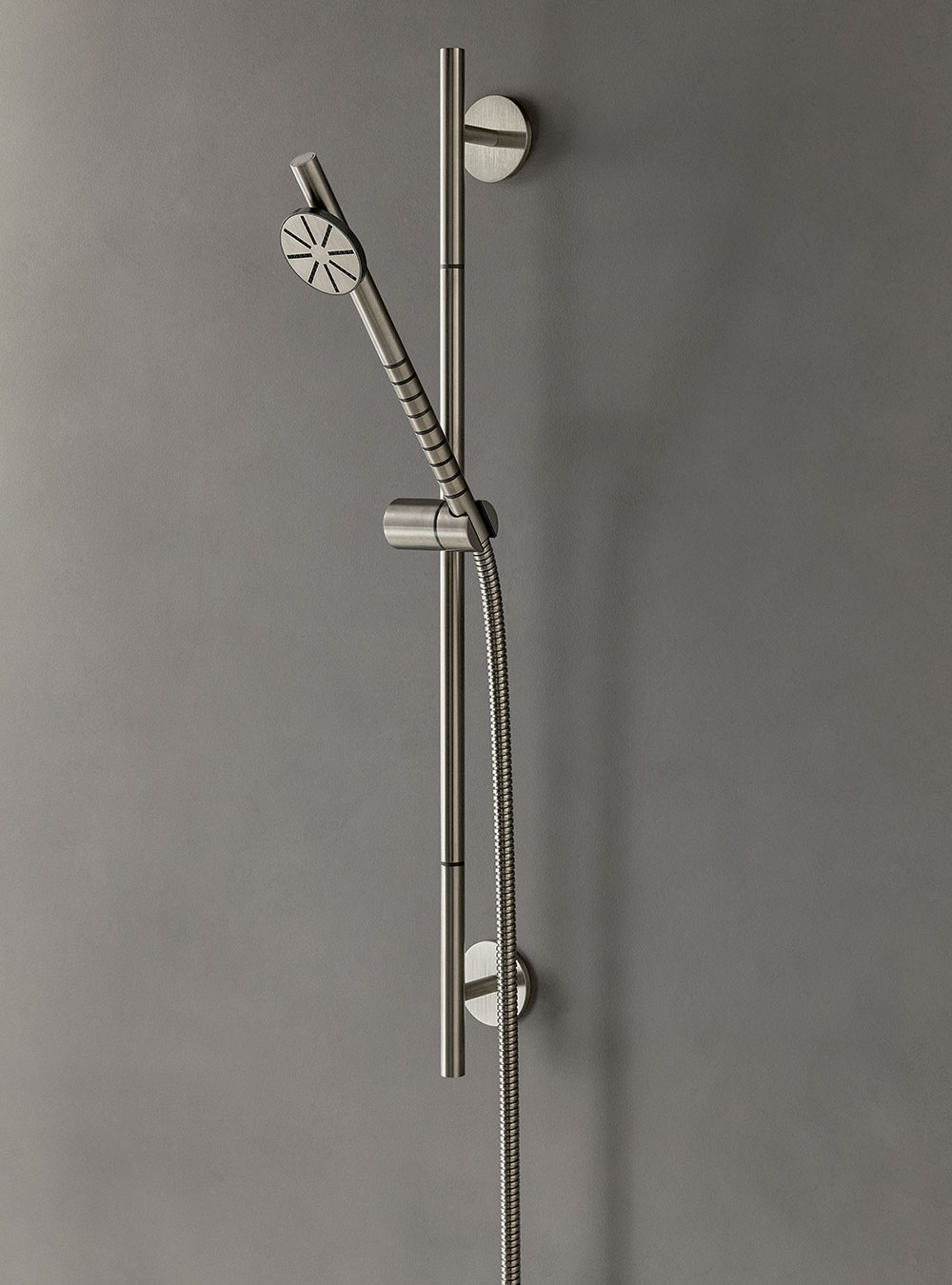 T65 | VOLA